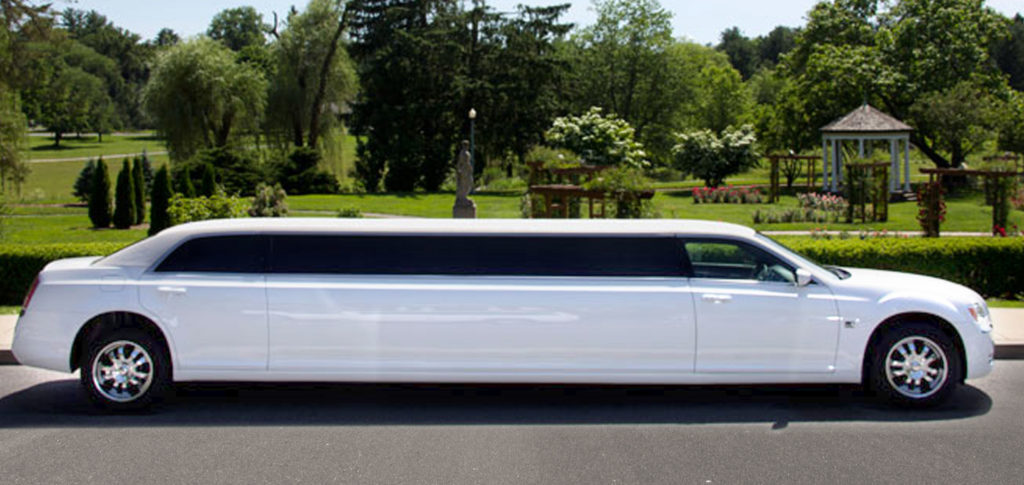 Bella Luxury Limo Super Stretch Limousines | Bella Luxury Limousine